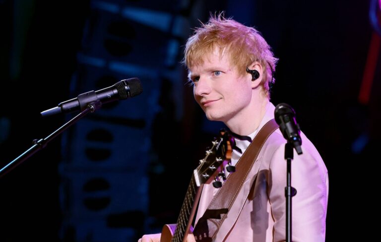 Se Ed Sheeran Play Surprise Set på BBC Radio 1's Big Weekend i ...