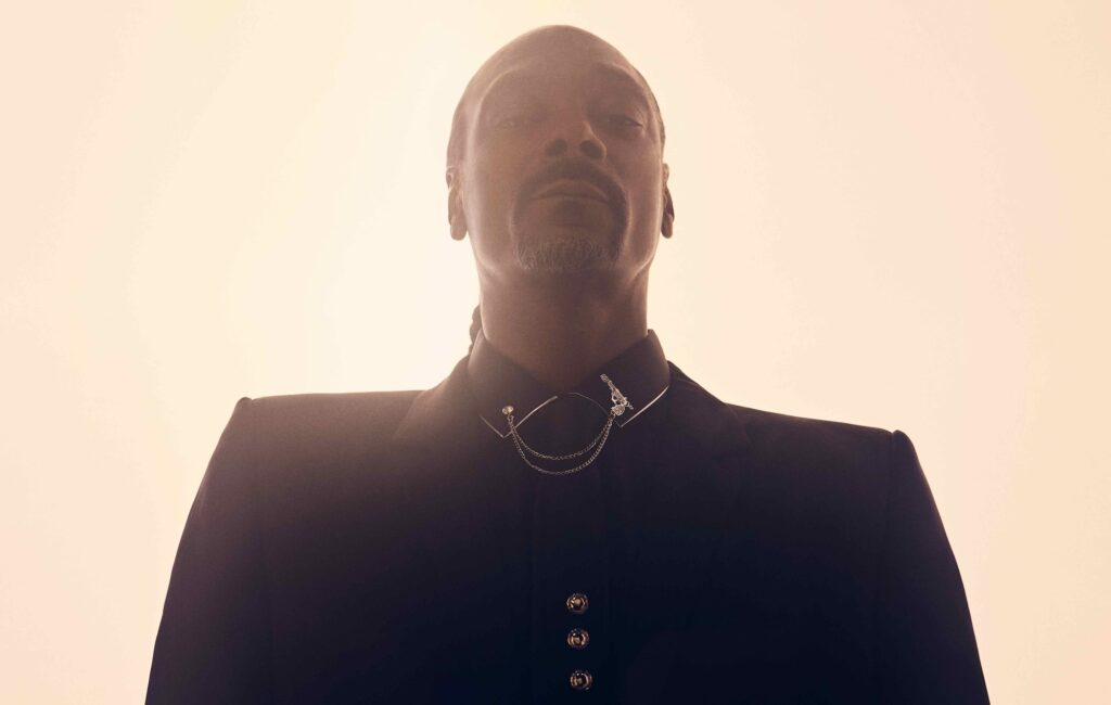 Snoop Dogg Biopic i værkerne, 'Outer Banks' skuespiller tappet for at ...